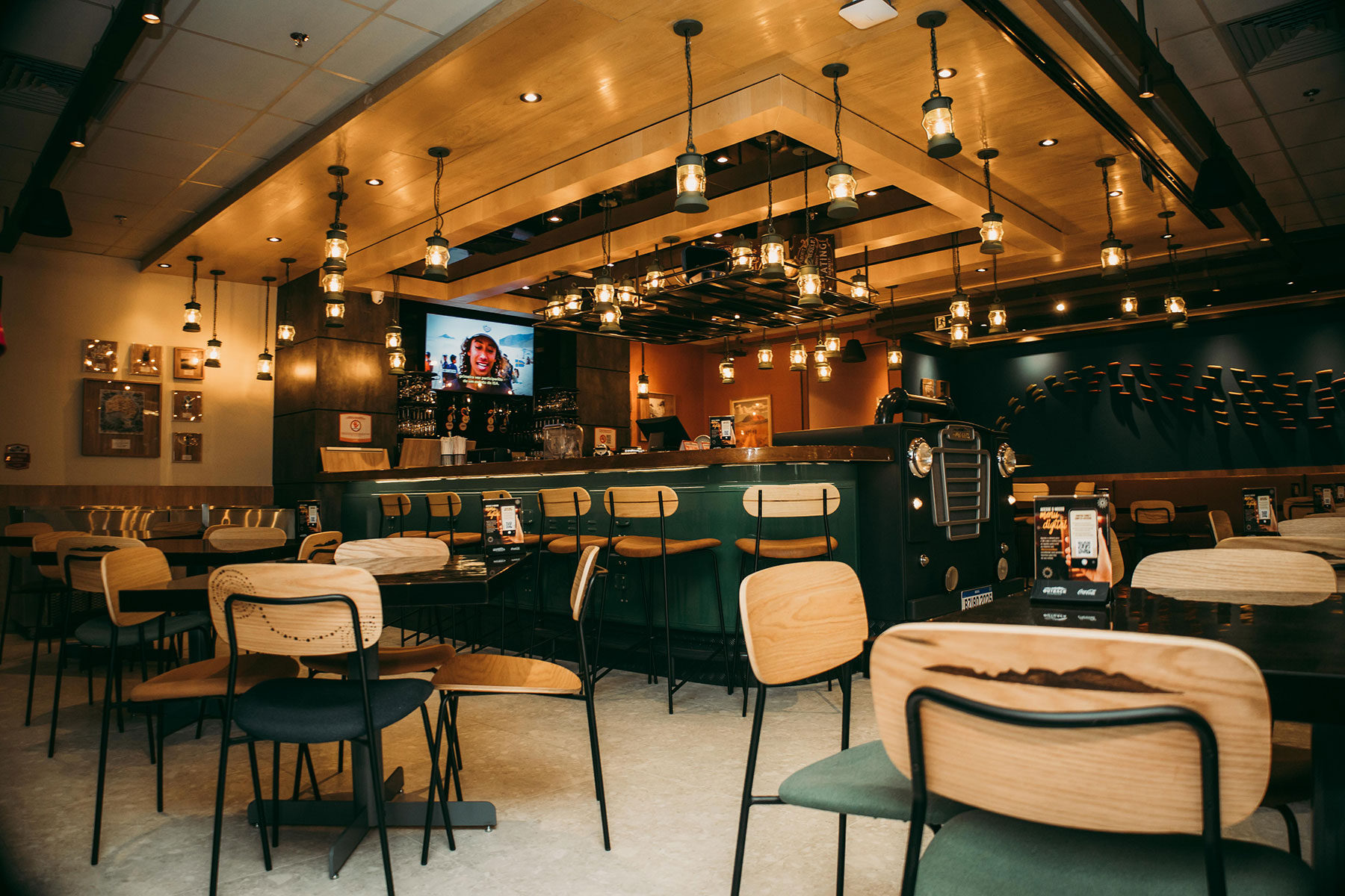 Outback Steakhouse Campos | Cortes Nobres e Ambiente Acolhedor